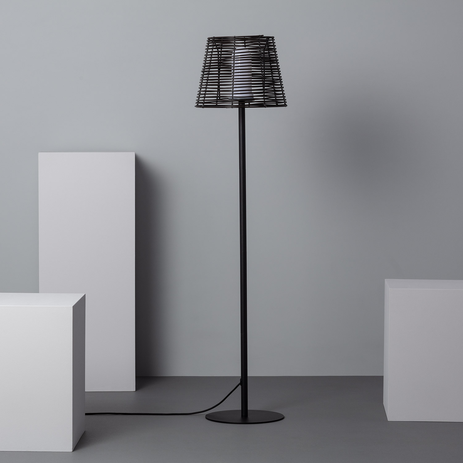 Asha Outdoor Floor Lamp - Ledkia